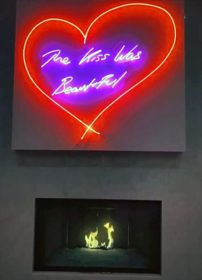 Kylie jenner neon sign