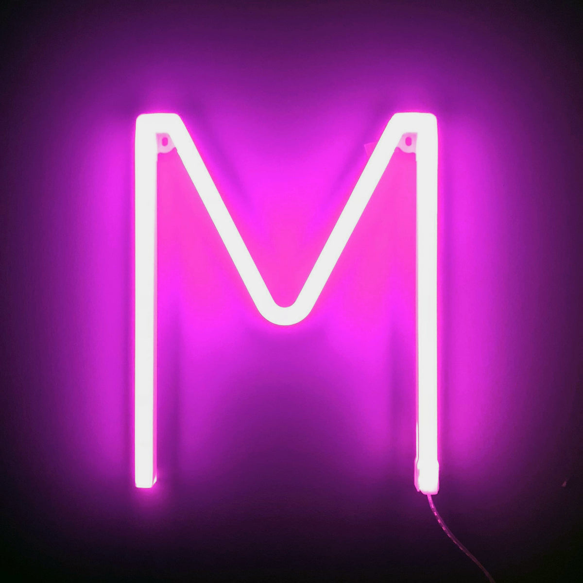 Neon Letter M – Neon Factory